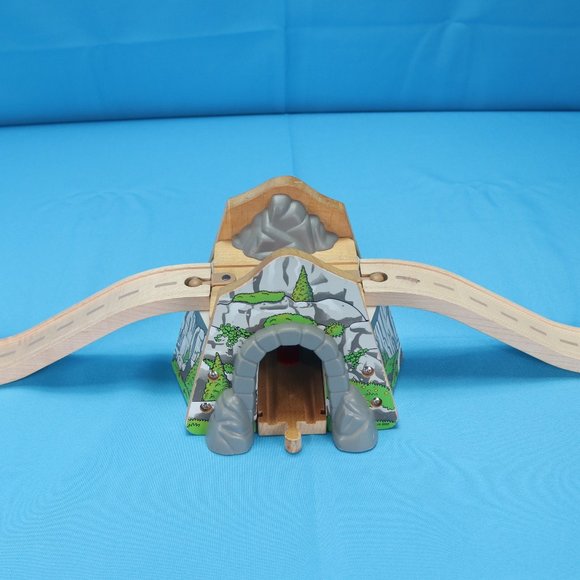 Fisher Price/Learning Curve | Toys | Thomas Friends Wooden Railway ...